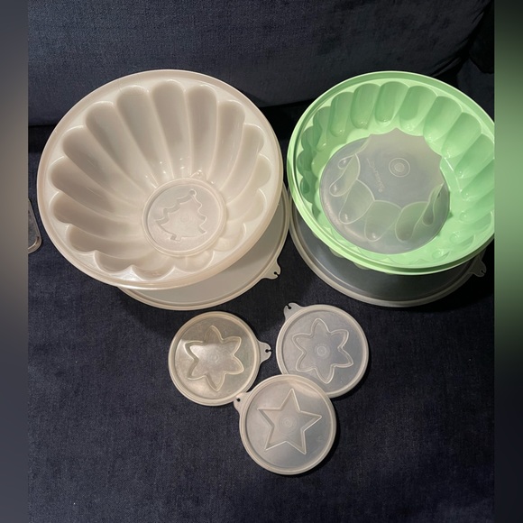 Tupperware | Kitchen | Lot Of 2 Vintage Tupperware Jello Molds With ...